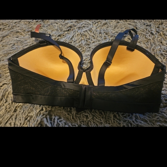 Ambrielle | Intimates & Sleepwear | 38 C Bra | Poshmark